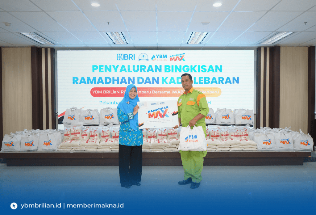 YBM BRILiaN Bersama IWABRI RO Pekanbaru Salurkan Sembako Ramadhan untuk 91 Pekerja Dasar - YBM ...